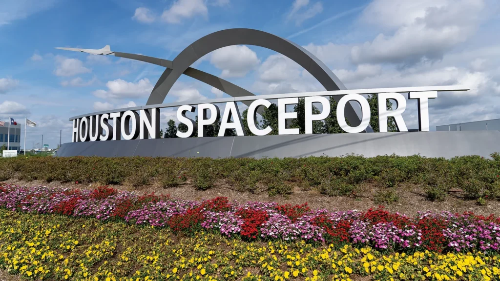 History of Houston’s Airports: Connecting Texas to the World