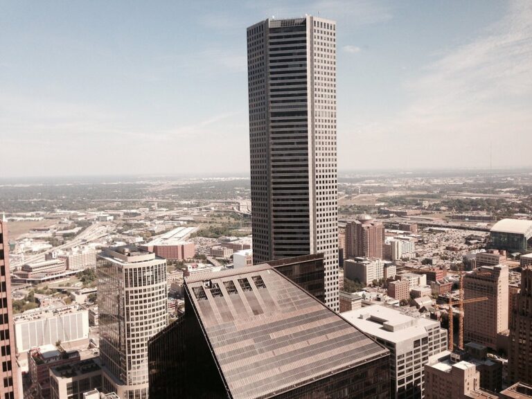 Houston’s Tallest Buildings: History & Modern Marvels